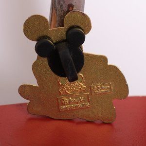 Disney | Jewelry | Disney Mickey Mouse Collectible Pin | Poshmark